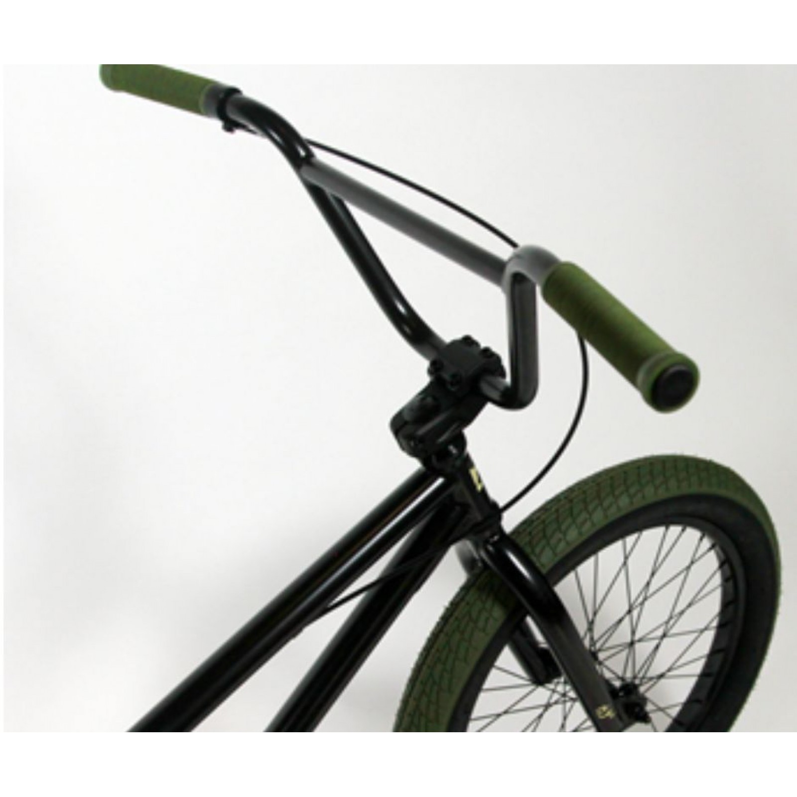 Blackeye 2022 Commando 20" BMX Bike | Matte Black/Snow Camo | BMX Bible Australia